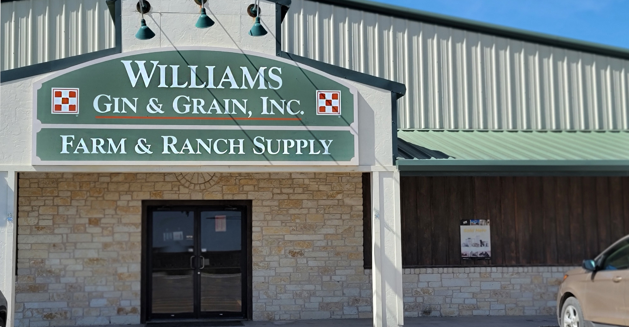 WILLIAMS GIN AND GRAIN, INC - Thomas Moore Feed